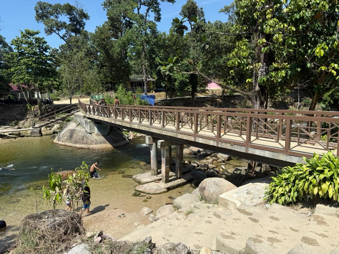 Rondaan terhadap aktiviti binaan dalam rizab sungai - Lembaga Sumber ...
